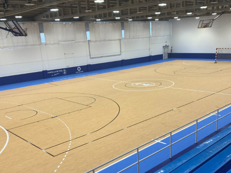 El polideportivo municipal de Poio apuesta por la calidad y la ...